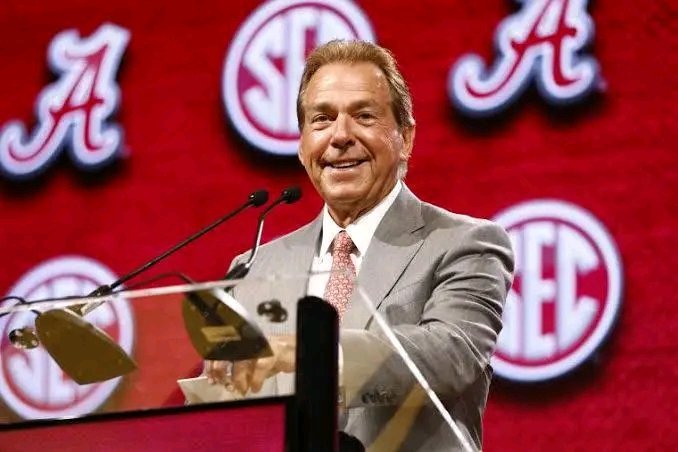 The Alabama Crimson Tide has been named the best and most cohesive ...