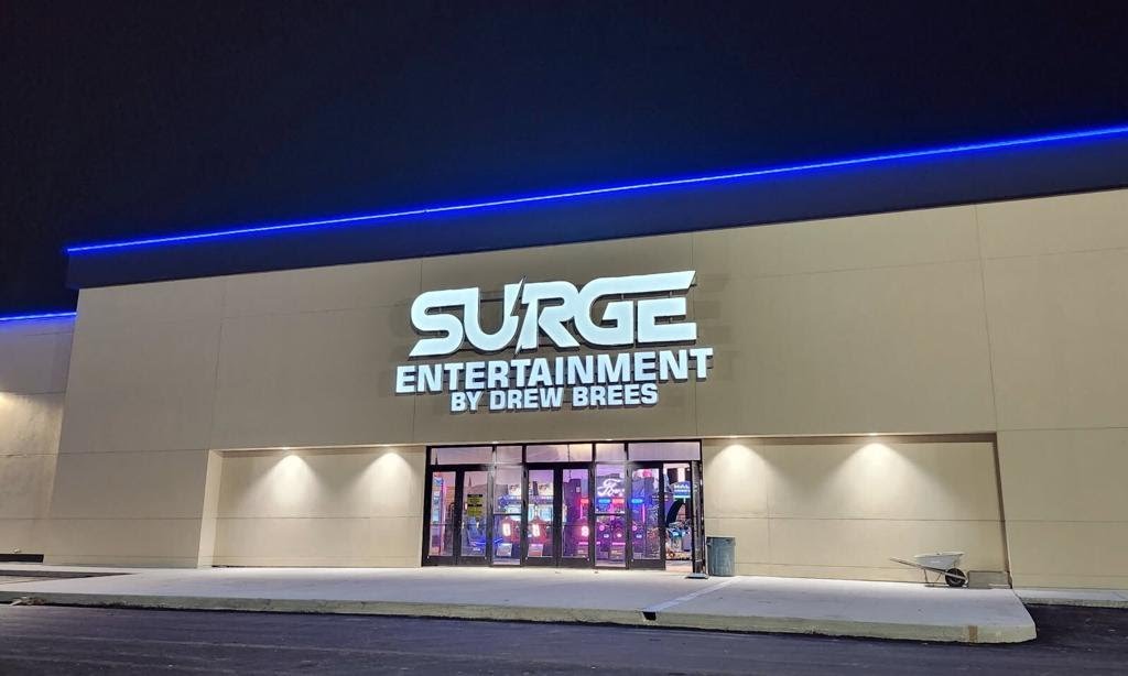 Drew Brees opens the Surge Entertainment Center in Metairie, a popular ...