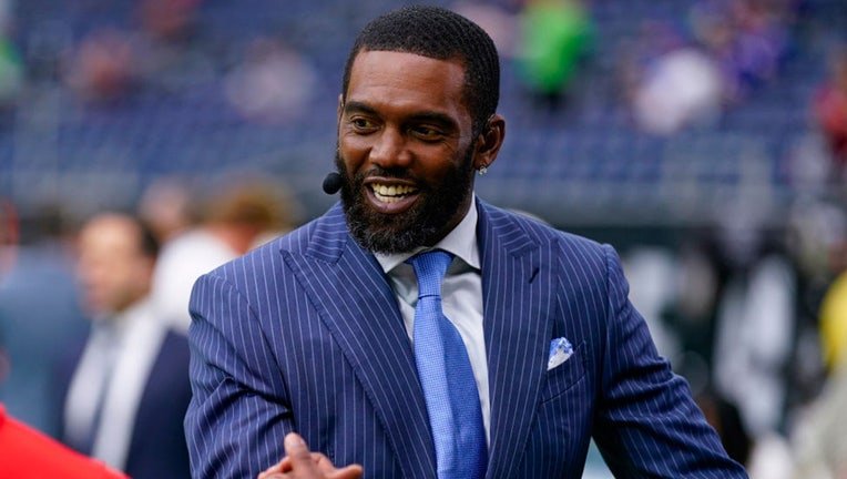 NFL legend Randy Moss stuns fans by dropping a jaw-dropping $12.3M for ...